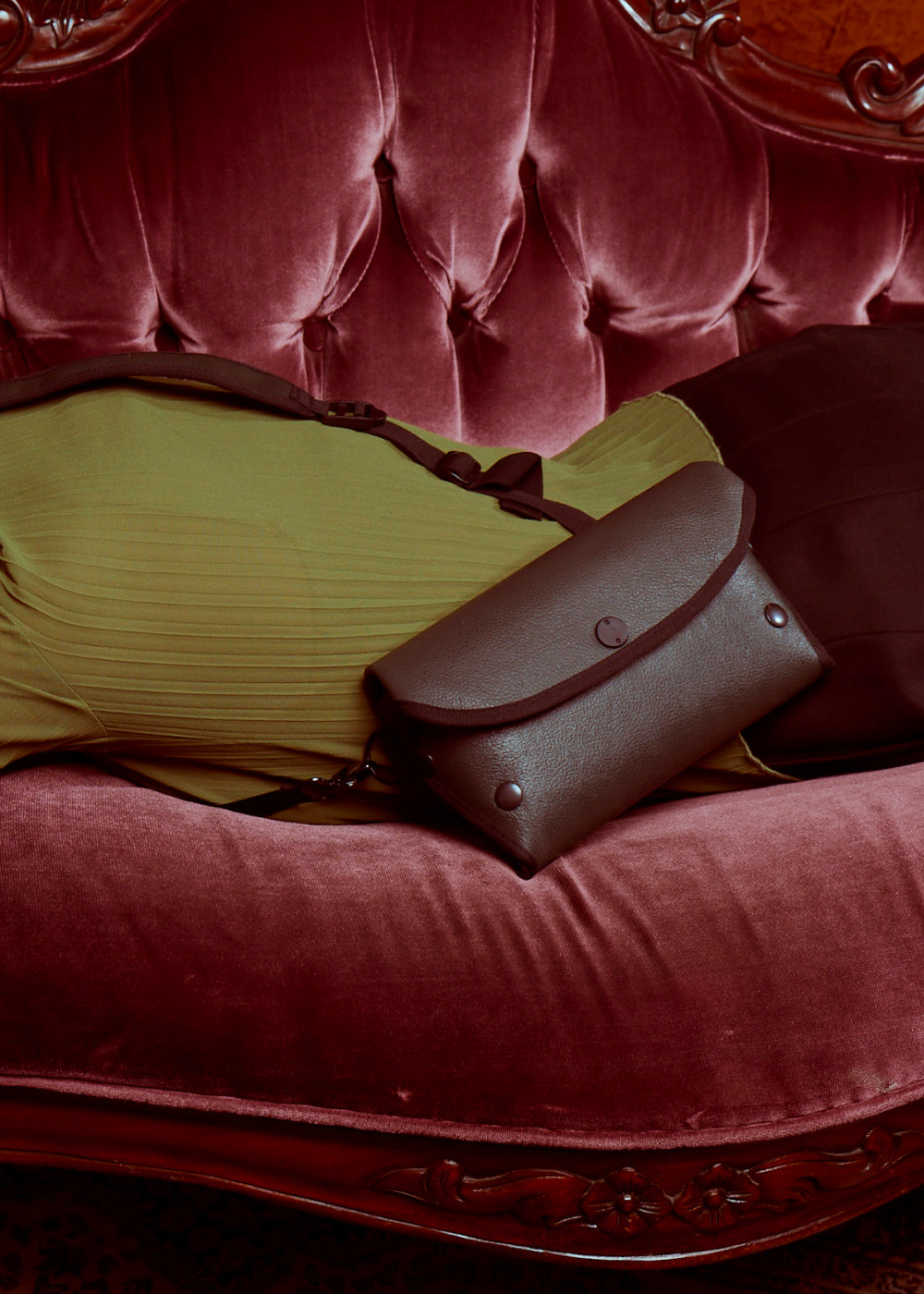 Into Carry - Sustainable Bags